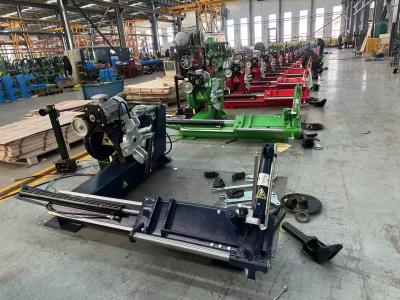 China Hydraulic Tyre Mounting And Demounting Machine 24V For Trucks for sale