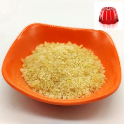 Cina ISO Food Grade 280 Bloom Cattle Gelatin In Confectionary Industry in vendita