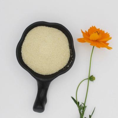 Cina Wholesale Edible Food Grade Bovine Gelatin Powder High Quality in vendita