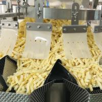 China Fully Automatic Small Cracker Multihead Weigher Back Seal Packing Machine for Cookies Buns VFFS Nitrogen Packaging Machine for sale