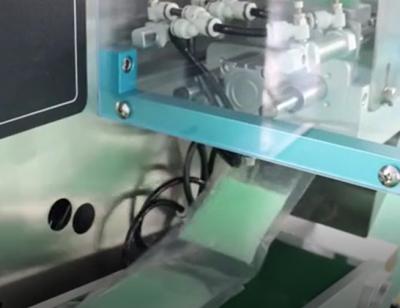 China Small Smart Packaging Machine 45 bags / min for Liquid for sale
