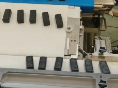 Cina 380V 70pcs/sensibilità di orizzontale macchina di Min Bag In Bag Packaging alta in vendita