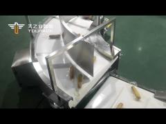 Variable direction conveyor for Bagged corn