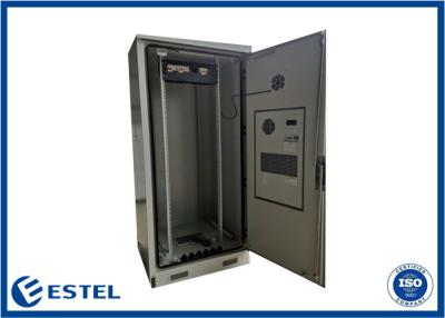 China Anti-corrosie 40U IP55 Outdoor Telecom Cabinet met AC voordeur onderhoud Te koop