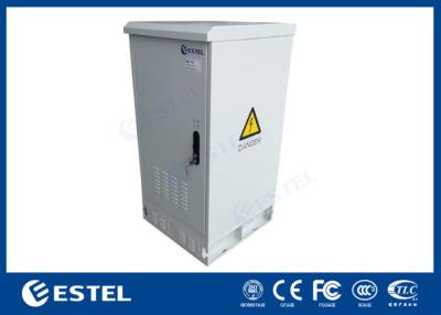 中国 IP55 屋外キャビネット 床 20U ユーザースペースをマウントし,ファンの上に 販売のため