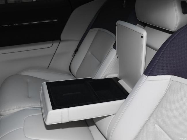Avatr 12 Rear Drive Edition New Energy Vehicles High Speed 215km/H Pure Electric Sedan Car