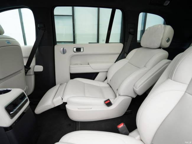 Large SUV Lixiang L9 Max Extended Range Pure New Engry Electric Vehicle EV Car