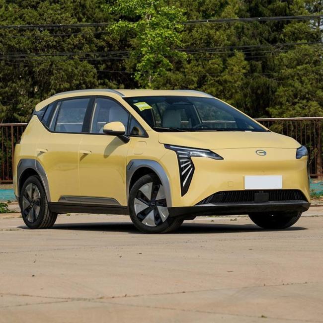 EV Car Electric Aion Y Plus 2023 Left Hand Drive New Energy Electric Vehicle Younger Small Electric SUV