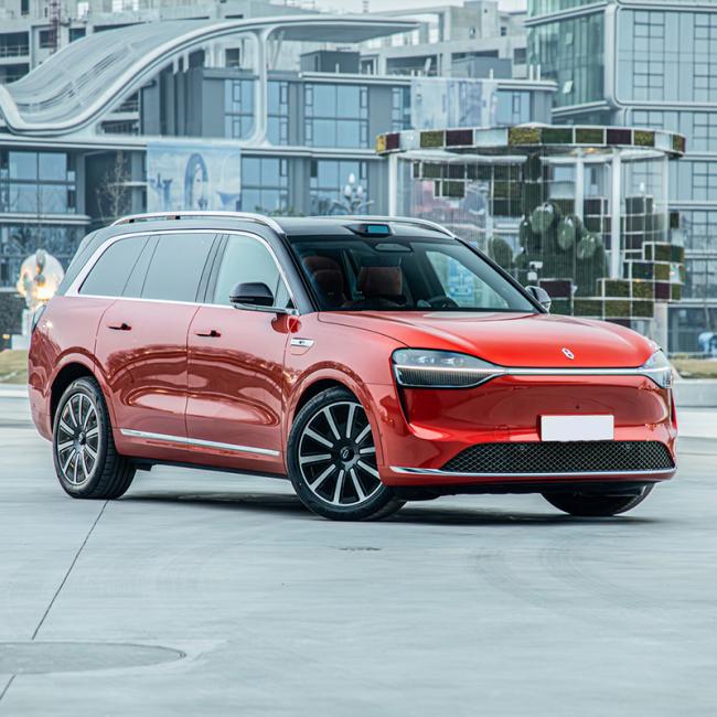 2024 Huawei New Energy Electric Vehicle Aito M9 6 Seats Hybrid Auto EV Car 4WD Large Space SUV