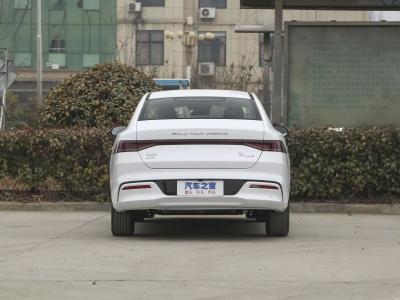 Cina Byd Qin Plus Dmi Hybrid Energy Car con motore a aspirazione naturale Phev da 1.5L 110PS in vendita