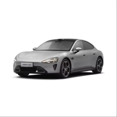 Cina Energy Electric Car 4 porte 5 posti verde lusso Xiao Mi Su7 2024 800 km a quattro ruote in vendita