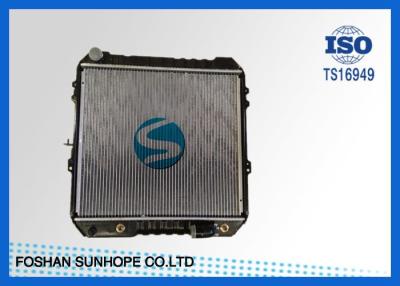 China Hilux2.4 48AT Toyota Car Radiator 48mm Core , Automotive Replace Car Radiator for sale