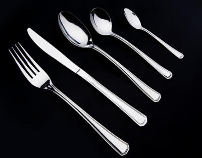 China Fashion design Stainless steel cutlery head in mirror polish and handle in matte finish for sale