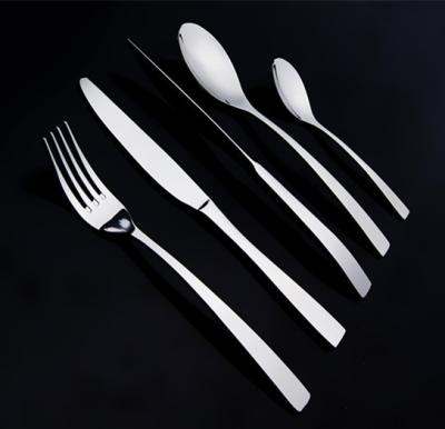 China Fashion design Stainless steel cutlery head in mirror polish and handle in matte finish for sale