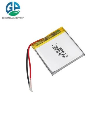 Cina Batteria ricaricabile di alta qualità 804040 1500mAh 3.7V per lampada da tavolo intelligente Batteria ad alta velocità di scarica 30C Max60C in vendita