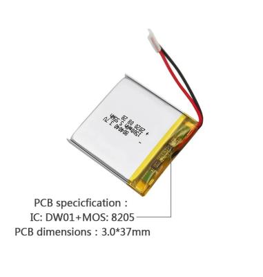 Cina Batteria ricaricabile di alta qualità 804040 1500mAh 3.7V per lampada da tavolo intelligente Batteria ad alta velocità di scarica 30C Max60C in vendita