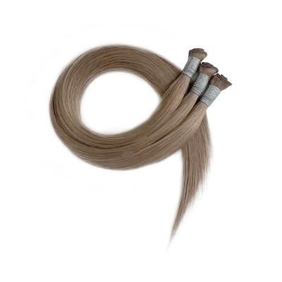 Cina 24 pollici Brasile Remy Cuticule allineato Capelli dritti Legati a mano Estensioni di trama Sottile morbido in vendita