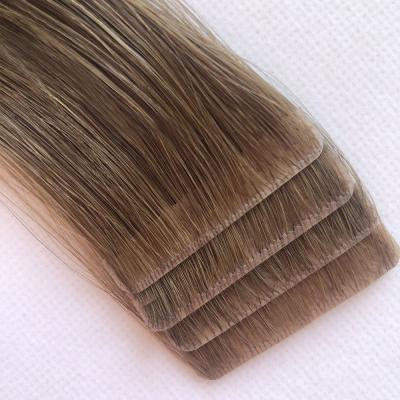 Cina Estensioni di capelli umani pre-connesse con nastro per un design iniettato senza cuciture e invisibile in vendita