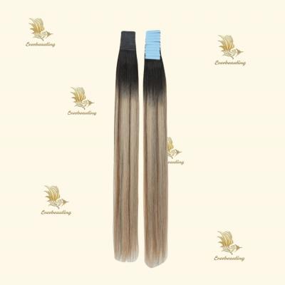 China 100% menselijk haar Remy Virgin Russian Tape in Hair Extensions Straight Style Geen Verlies Te koop