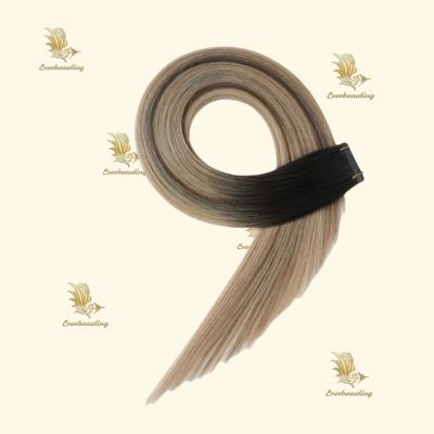 China 100% menselijk haar Remy Virgin Russian Tape in Hair Extensions Straight Style Geen Verlies Te koop