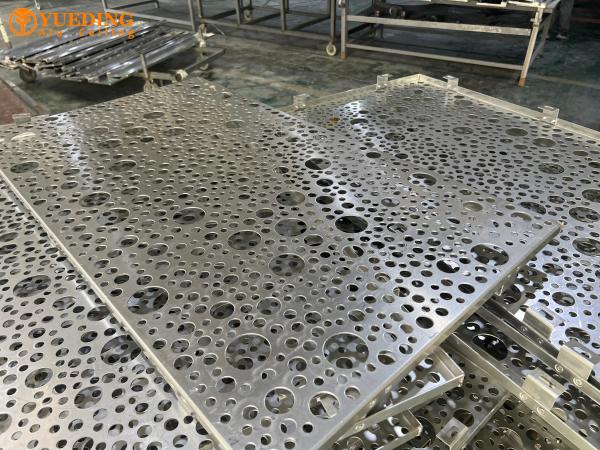 Quality 3mm Perforated Aluminum Sheet PVDF Finished Fireproof Customizable for sale