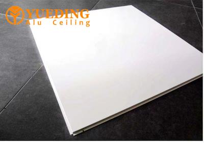 China Modern Square Artistic Aluminium Clip In Ceiling Waterproof Fireproof 600x600 for sale