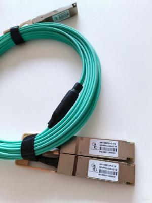 China QSFP-40G-kompatible Kabel mit kundenspezifischem Kabeldesign durch führenden Hersteller von Drahtsaum ♪ Hochgeschwindigkeitssignalbauten für Unternehmensnetzwerke und optische Module zu verkaufen