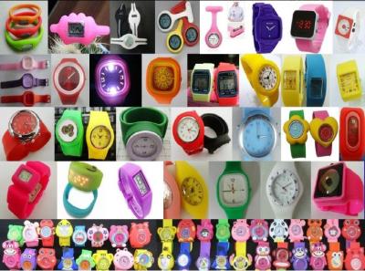 China Newest Fashion trendy quartz silicone watch for sale