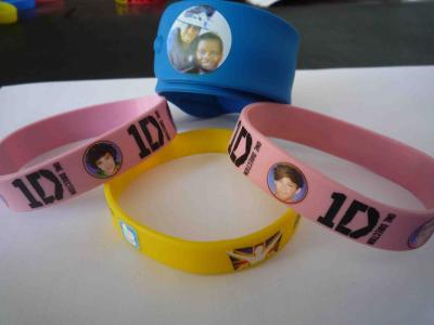 China Cheap custom silicone wrist bands,engrave printing and embossed wristband for sale