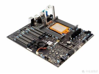 Chine AMD 3975WX 32 cœurs 3,5 GHz 128 Mo Cache sWRX8 SMC 7nm FinFET Processeurs de poste de travail à vendre