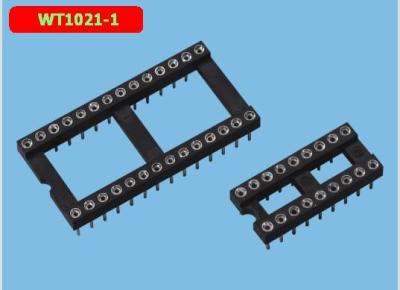 Cina Lungozza del connettore di presa IC a foro rotondo da 2,54 mm da 7,43 mm a 0,56 mm in vendita
