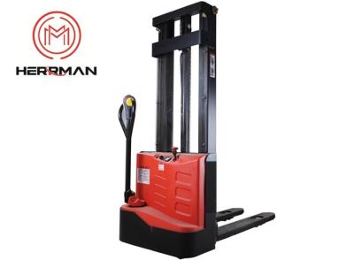 中国 歩くタイプ電気パレット スタッカー1トン充満電池との容量1.5トンの 販売のため
