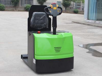 Cina 3 Ton Stading Type Baggage Electric Tow Tractor in vendita