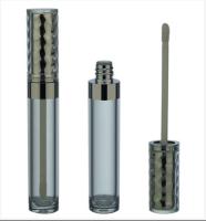 China Plastic Clear Lip Gloss Tubes 19.6x128mm Empty Lipstick Tubes Customizable for sale