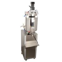 China Vertical Pressurized Mascara Filling Machine 20L Capacity 1-20ml Range for Cosmetic Production for sale