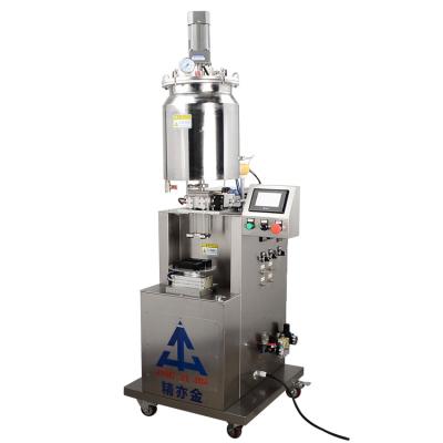 China Double Head Mascara Filling Machine Vertical  Quantitative Heating for sale