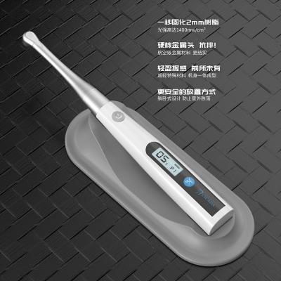Cina Picchio dentario LED che cura unità luminosa 1S senza cordone 1400mw/Cm2 in vendita