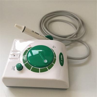 Cina Denti che puliscono il contatore ultrasonico dentario del dispositivo di rimozione di calcolo degli strumenti in vendita