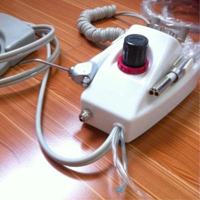 Cina Unità dentaria portatile della turbina di Dentaire del metallo di plastica con la bottiglia in vendita