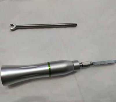 Cina Il micro diritto chirurgico ha visto il movimento dentario di Handpiece 1.8mm indietro avanti in vendita