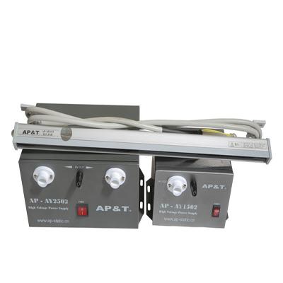 中国 AC7000VのLCDの改修用具機械のための静電気のイオン化の空気棒 販売のため