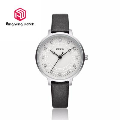 China Leather Strap Quartz Student Wrist Watch Waterproof Fashion Black / Pink Color for sale