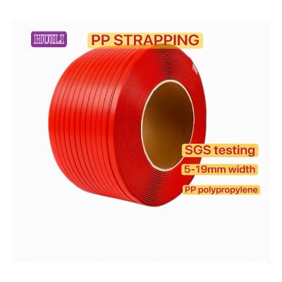 China 0.45mm-0.8mm Thick Colored PP Strapping Belt Plastic Strapping Roll Strong Strength for sale