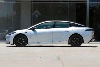 Cina Double Wish Bone sospensione anteriore Hyper GT Electric Sport Car con 8 airbag in vendita