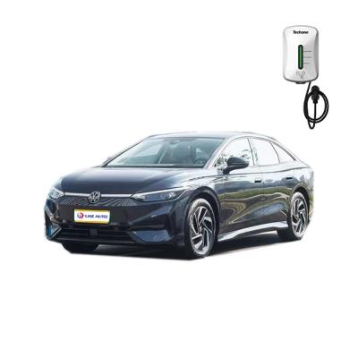 中国 ID7 フォルクスワーゲンのIDシリーズで最初のセダン 最大パワー150kW 45人座席 販売のため
