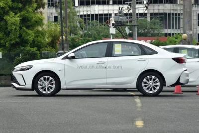 Cina Chevrolet Monza Cruze 1.5L Cars Electric EV Car Sedan Adulto Fotocamera LED in pelle Bianco Standard Turbo ACC in vendita