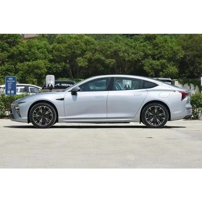 Cina 2024 Neta S versione 1160 km una berlina sportiva ibrida plug-in con ESC e coppia massima in vendita