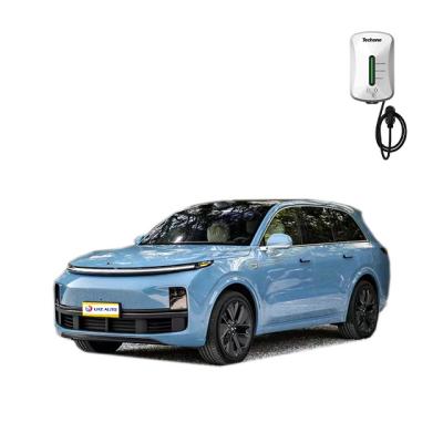 Cina SUV di lusso intelligente di Li L8 con freno di parcheggio elettrico e passo tra le ruote 3000-3500 mm in vendita