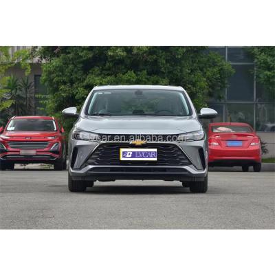 Cina Finestrino elettrico e ESC 2022 Chevrolet Monza ibrido con interno in pelle scura in vendita