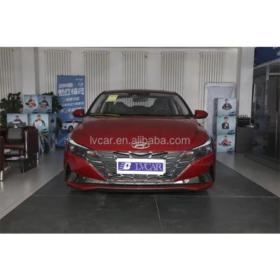 Cina 2023 Chevrolet Monza 1.3T Gasoline Automatic Edizione esclusiva LED Daytime Light Ibrido in vendita